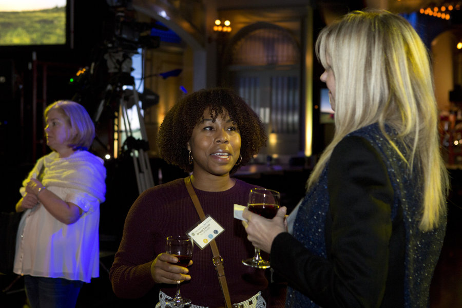 Galleries – The Rochester Effect Chicago – Alumni