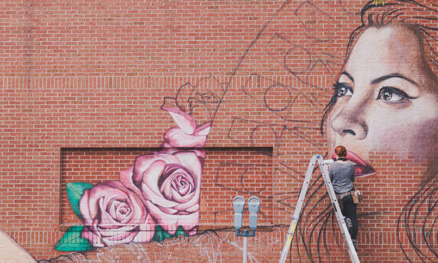 Fairchild Award honors mural artist Sarah C. Rutherford : News Center