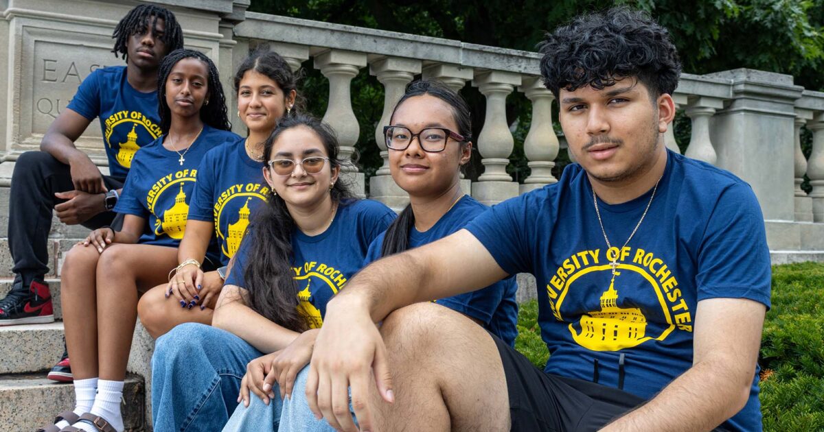 Pre-college summer courses give sneak peek at campus life