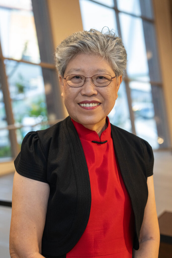 Q&A with Vivien Goh: Violinist, Alumna, and Global Leadership Council ...